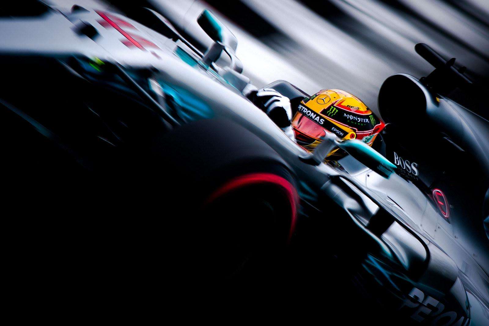 How to Take Awesome F1 Photos, Part 2: Getting the Shot ...