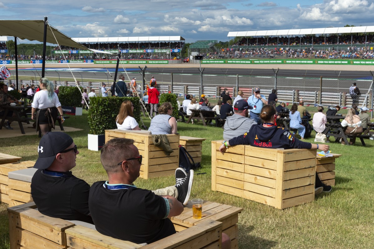 How to Buy Silverstone F1 Tickets - 2026 British Grand Prix ...