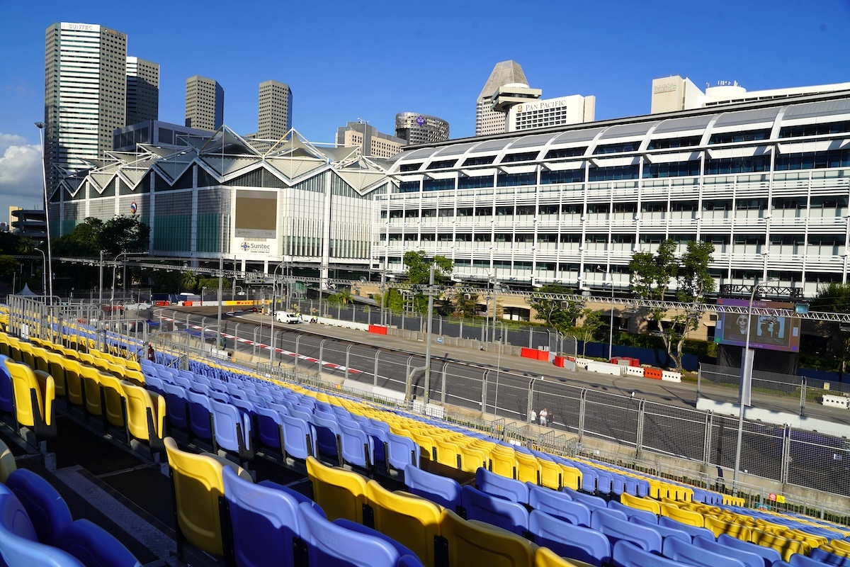 Singapore Grand Prix: Stamford Grandstand Review - GPDestinations.com